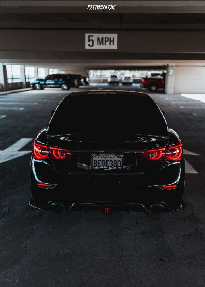 2014 INFINITI Q50 Sport with 20x9.5 Work Vsxx and Toyo Tires 245x35 on ...