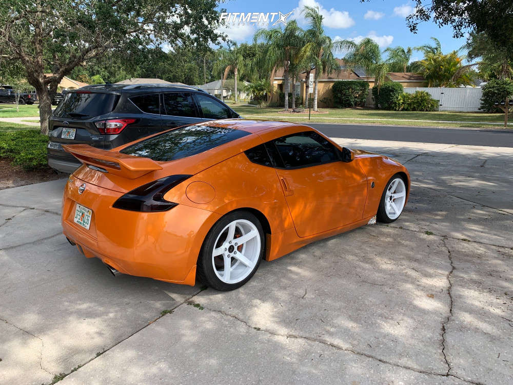 2010 Nissan 370Z Base with 18x9 JNC Jnc026 and Federal 215x40 on ...
