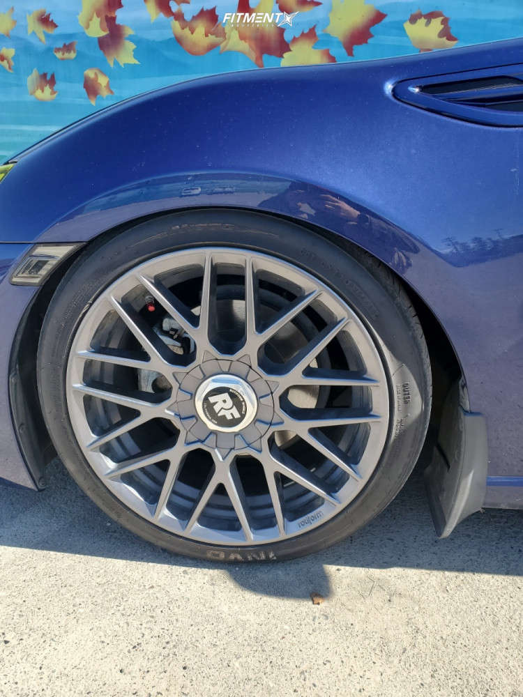 2017 Toyota 86 Base with 18x8.5 Rotiform Rse and Nitto 225x40 on ...