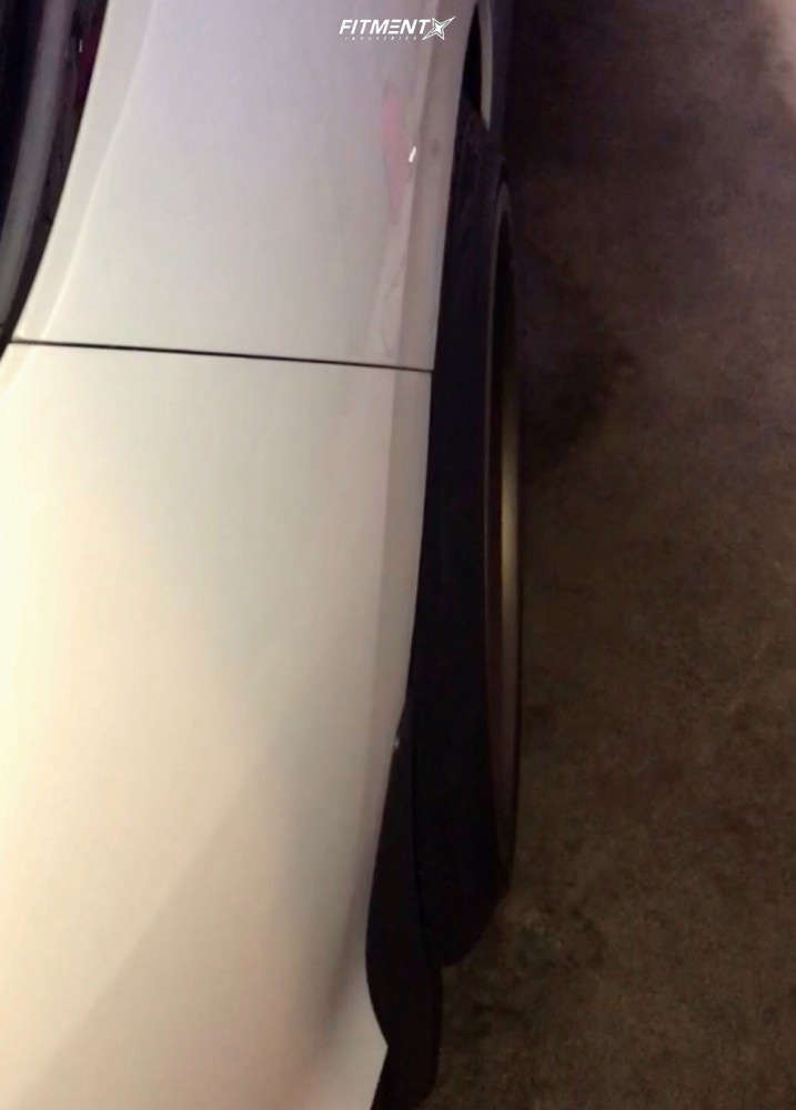 2018 Honda Civic Sport Touring with 18x9.5 Aodhan Ah08 and Continental ...