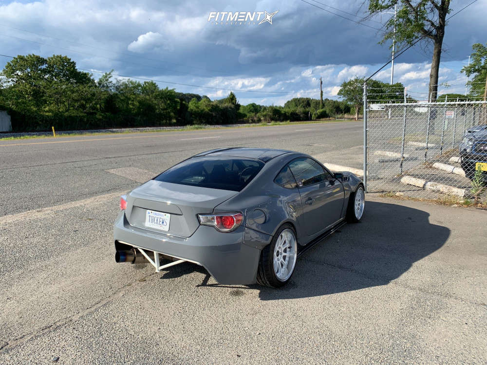 2013 Scion FR-S Base with 18x9.5 ESR Cs12 and Federal 245x35 on ...