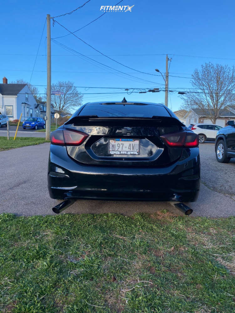 2019 Chevrolet Cruze LT with 18x8.5 Fast FC08 and Zeta 225x40 on ...