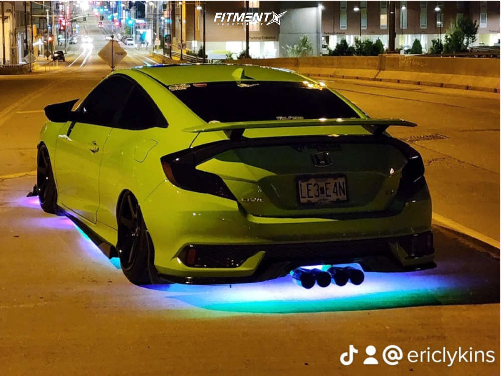 2018 Honda Civic Si with 18x9.5 Niche Altair and Continental 235x35 on ...