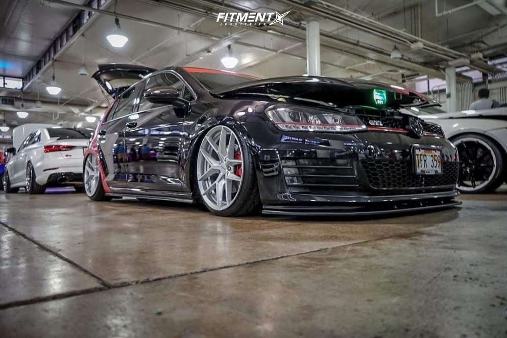 Rotiform FLG 18x8.5 45 Silver | R133188533+45 | Fitment Industries