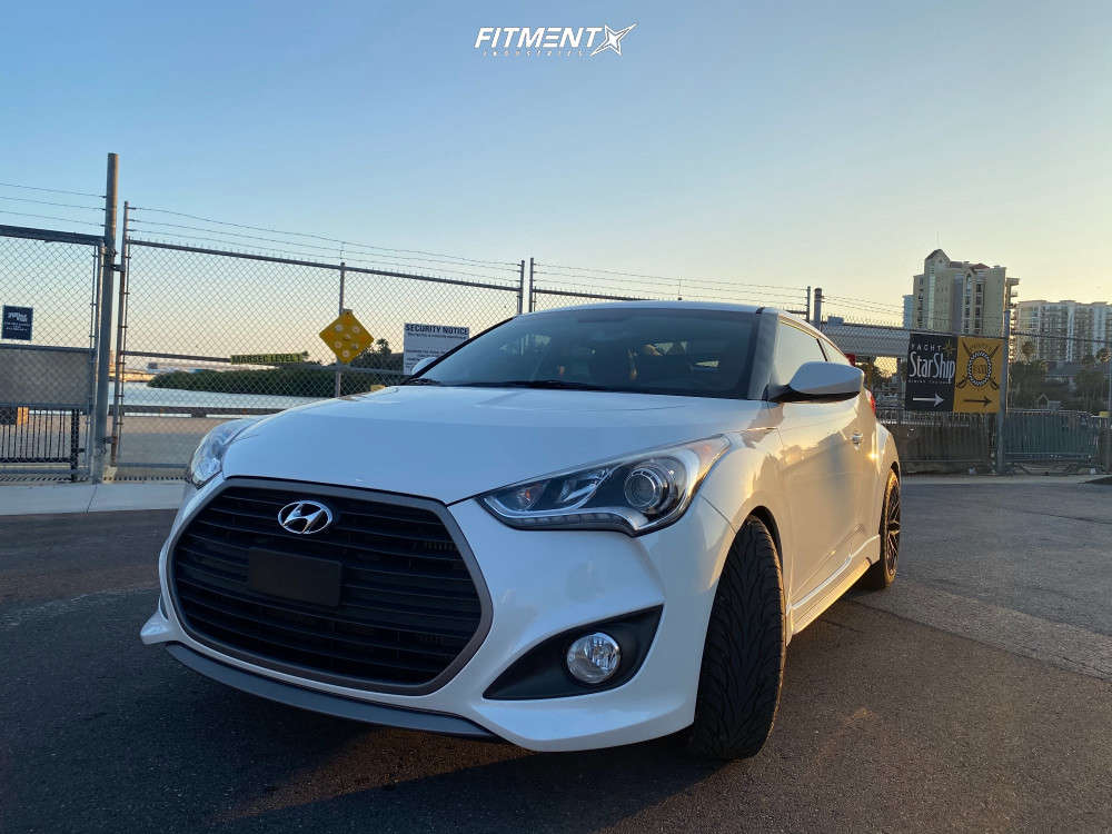 2016 Hyundai Veloster Turbo R-Spec with 18x8.5 Versus Racing Vs24 and ...