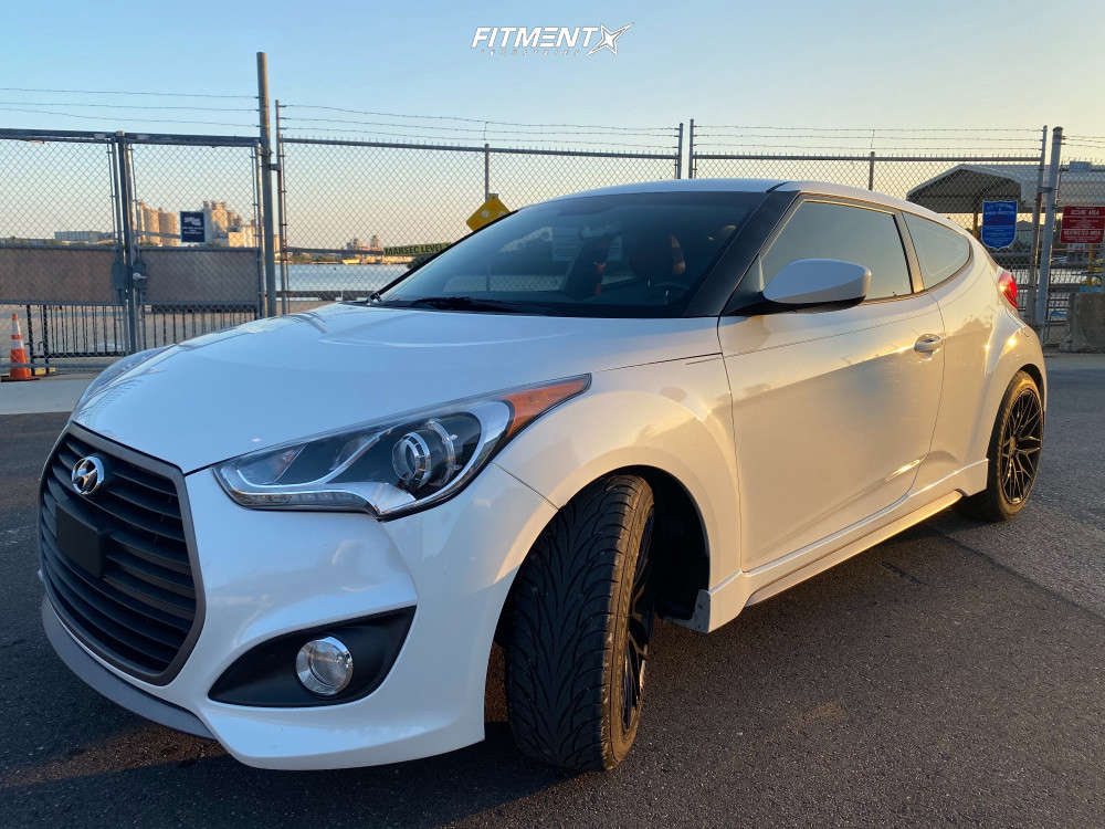 2016 Hyundai Veloster Turbo R-Spec with 18x8.5 Versus Racing Vs24 and ...