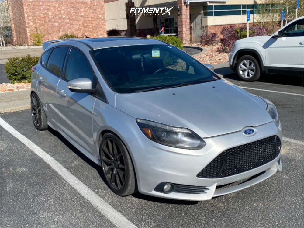 2013 Ford Focus ST with 18x8.5 Option Lab R716 and Lexani 235x35 on ...