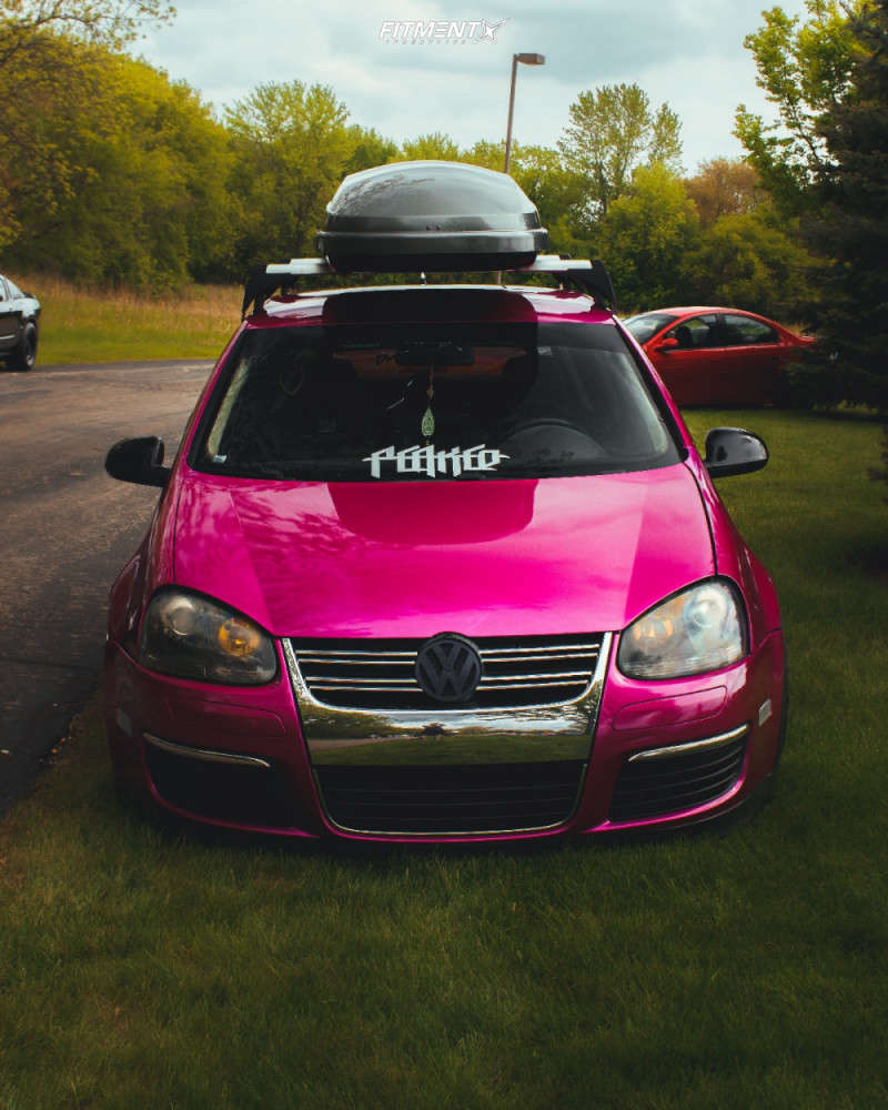 2007 Volkswagen Rabbit 2.5 with 18x9.5 WatercooledIND Sy10 and Achilles ...