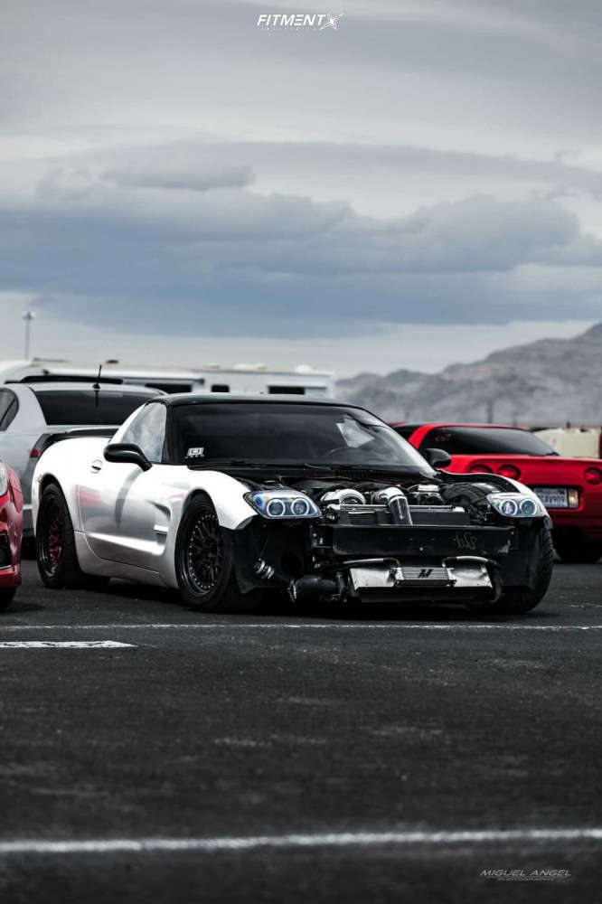 2000 Chevrolet Corvette Base with 17x10.5 CCW Classic and Federal ...