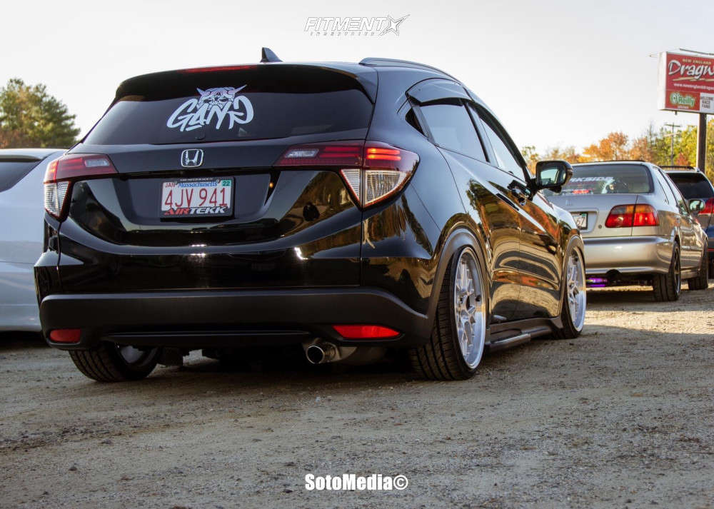 2016 Honda HR-V EX-L with 19x8.5 ESR Cs11 and Achilles 215x35 on Air ...