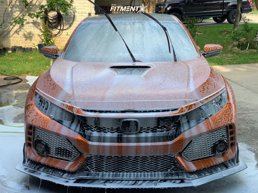 2018 Honda Civic Type R with 18x10 Gram Lights 57cr and Nitto 275x35 on ...