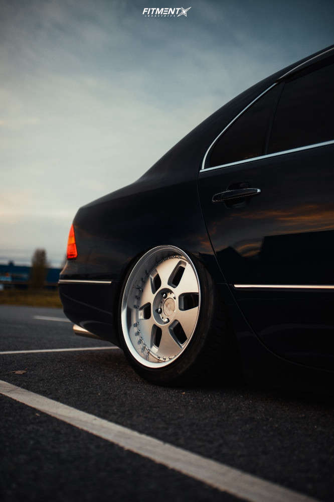 2001 Lexus LS430 Base with 18x9 Rays Engineering Victrix Brainer and ...