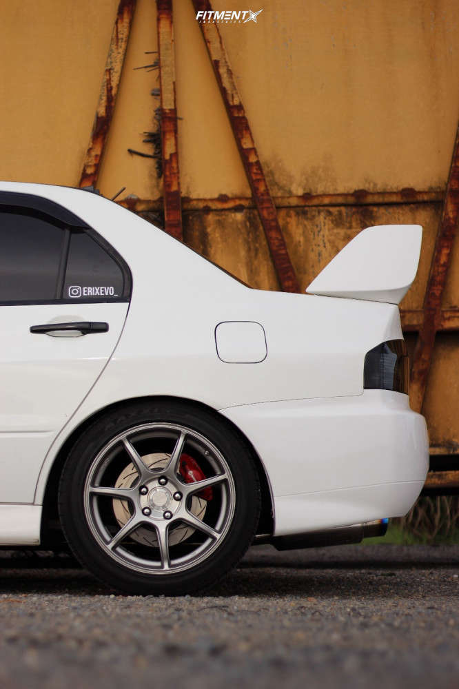 2003 Mitsubishi Lancer Evolution with 17x8.5 Enkei RS+M and Maxxis ...