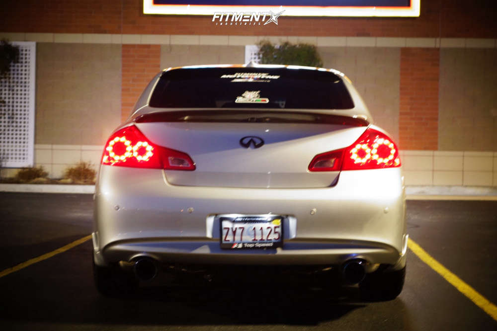 2011 INFINITI G37 X with 19x8.5 ESR Forged Rf2 and Achilles 225x45 on ...