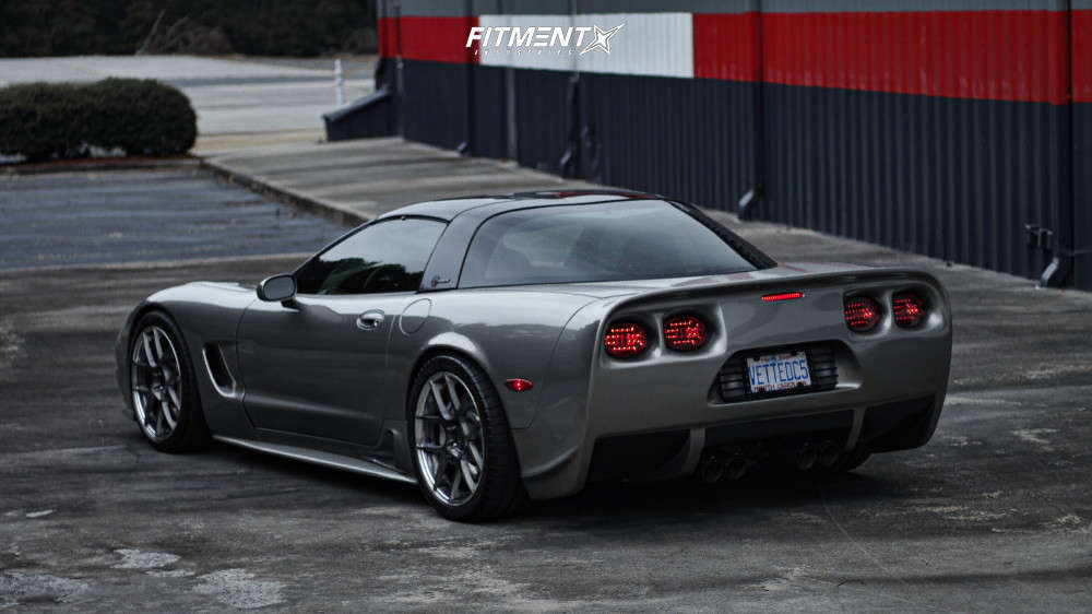 2001 Chevrolet Corvette Base with 19x10 BC Forged HB05 and Michelin ...