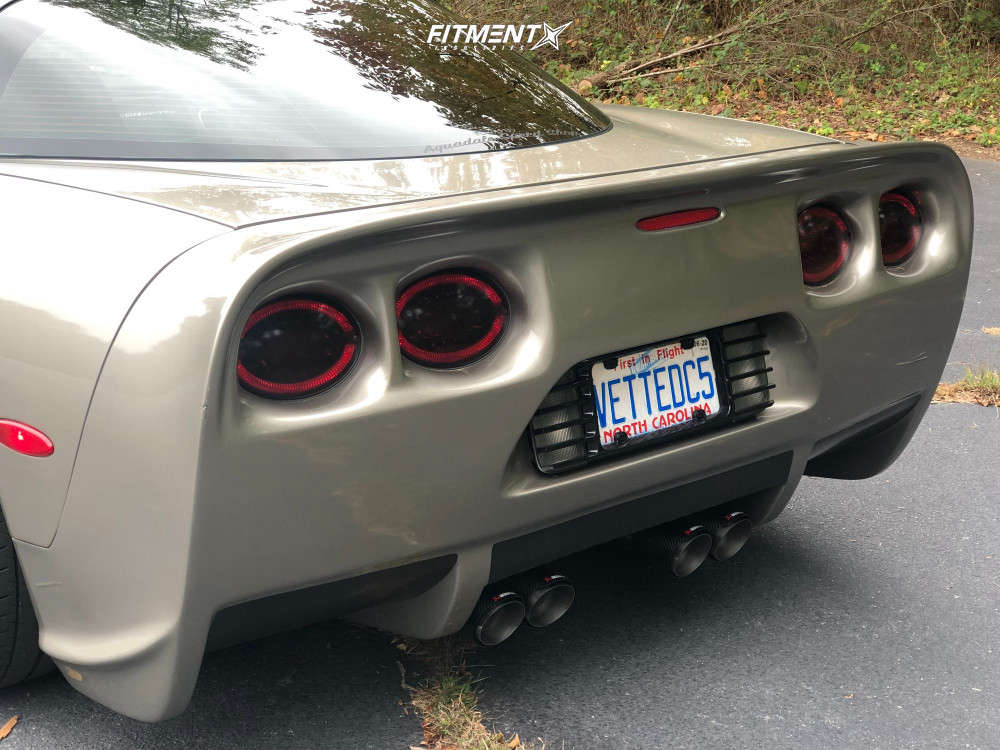 2001 Chevrolet Corvette Base with 19x10 BC Forged HB05 and Michelin ...