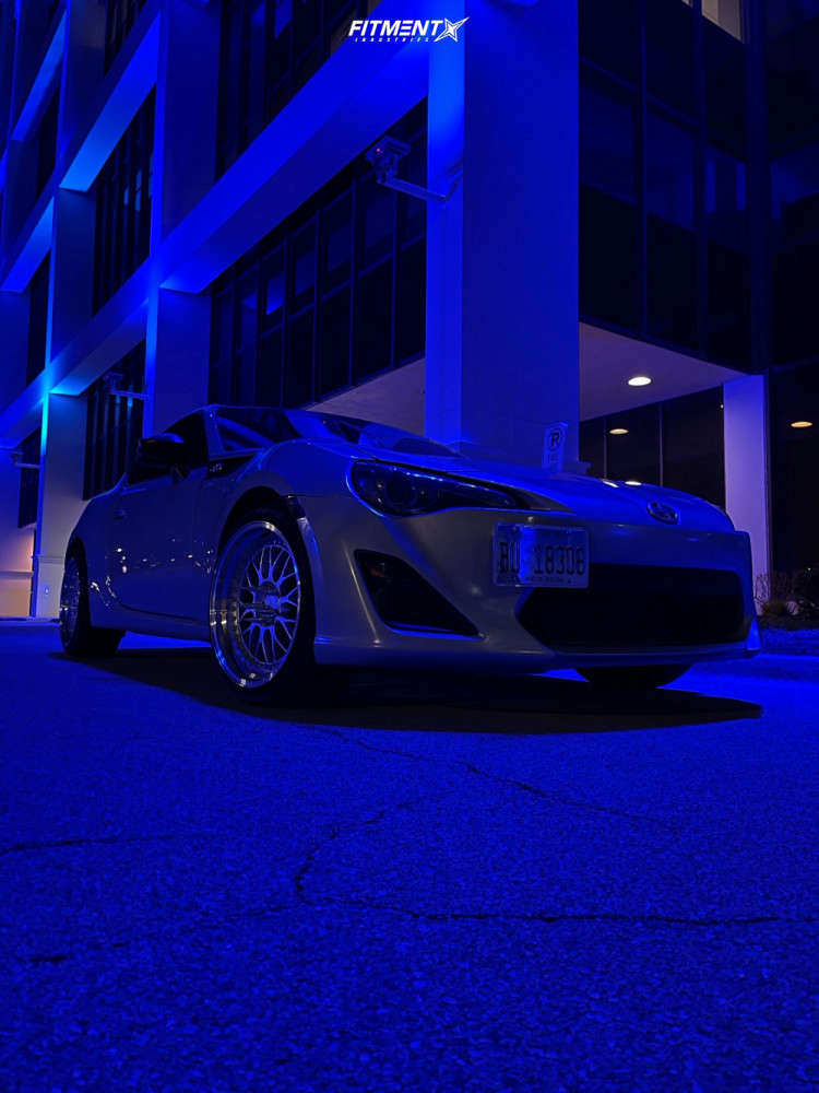 2013 Scion FR-S Base with 18x9.5 ESR Sr01 and Toyo Tires 225x40 on ...