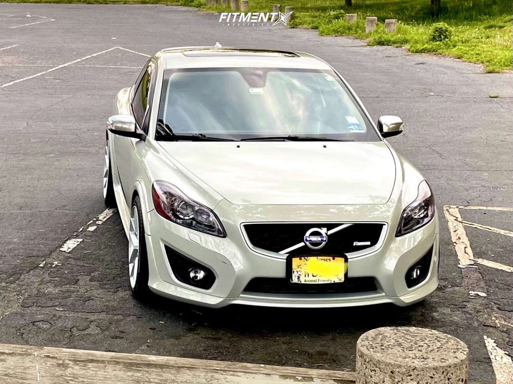 2011 Volvo C30 T5 R-Design with 18x8.5 Rotiform Flg and Achilles 235x40 ...