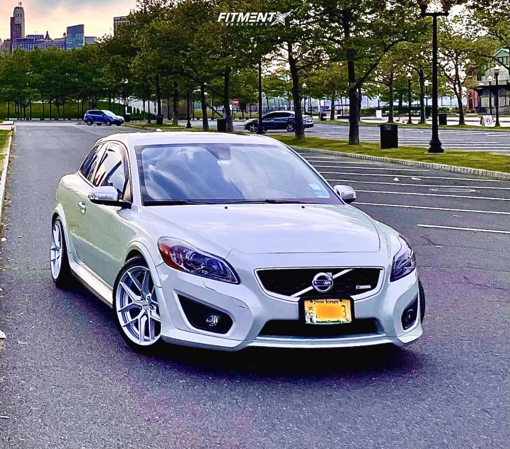 2011 Volvo C30 T5 R-Design with 18x8.5 Rotiform Flg and Achilles 235x40 ...