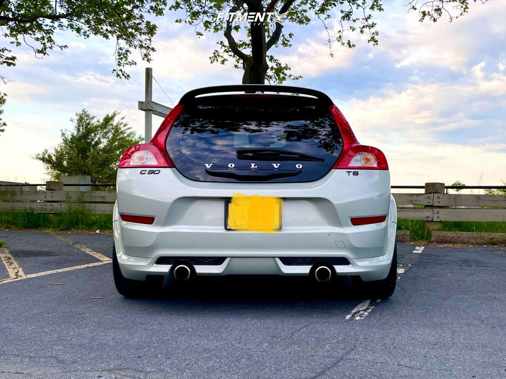 2011 Volvo C30 T5 R-Design with 18x8.5 Rotiform Flg and Achilles 235x40 ...