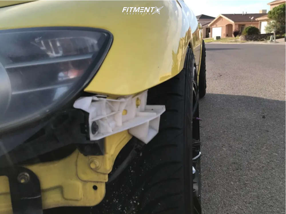 2004 Mazda RX-8 Base with 18x9.5 Cosmis Racing Mrii and Federal 255x35 ...