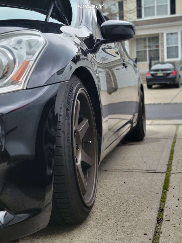 2012 INFINITI G37 X with 18x9.5 ESR Sr07 and Michelin 225x40 on ...