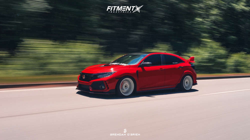 2018 Honda Civic Type R with 18x9.5 Enkei T6s and Firestone 255x35 on ...