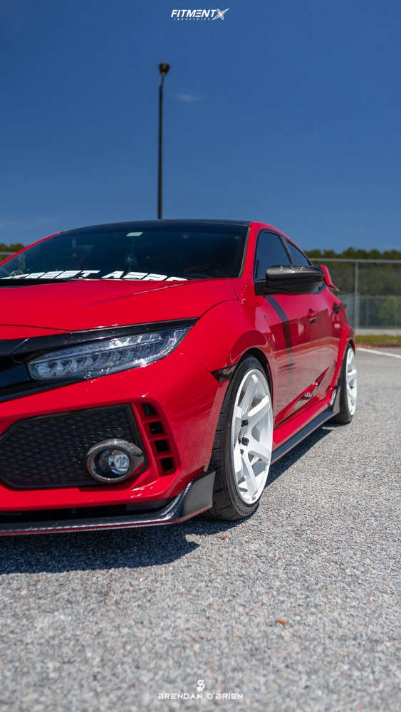 2018 Honda Civic Type R with 18x9.5 Enkei T6s and Firestone 255x35 on ...