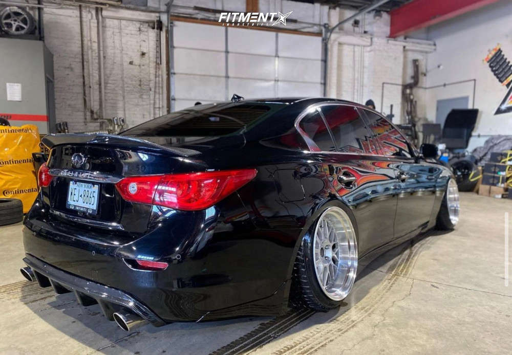 2014 INFINITI Q50 Premium with 19x11 Aodhan Ah02 and Cosmo 245x35 on ...