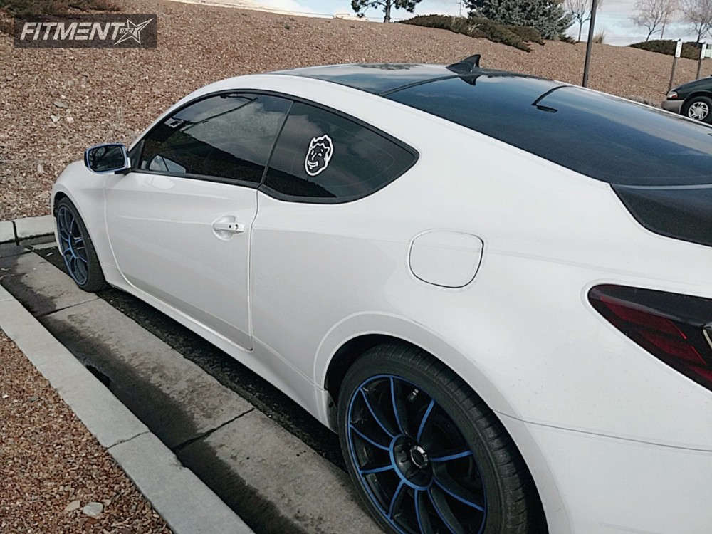 2013 Hyundai Genesis Coupe 3.8 Grand Touring with 18x9 Drag Concepts ...