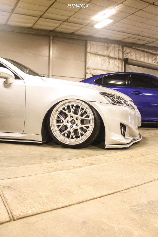 2009 Lexus IS350 Base with 18x9.5 ESR Cs11 and Lionhart 215x35 on Air ...
