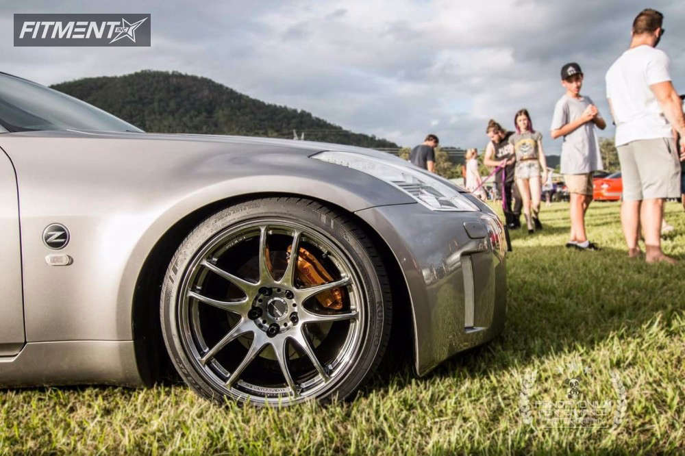 2007 Nissan 350Z Base with 18x9.5 Work Emotion CR Kiwami and Kumho ...
