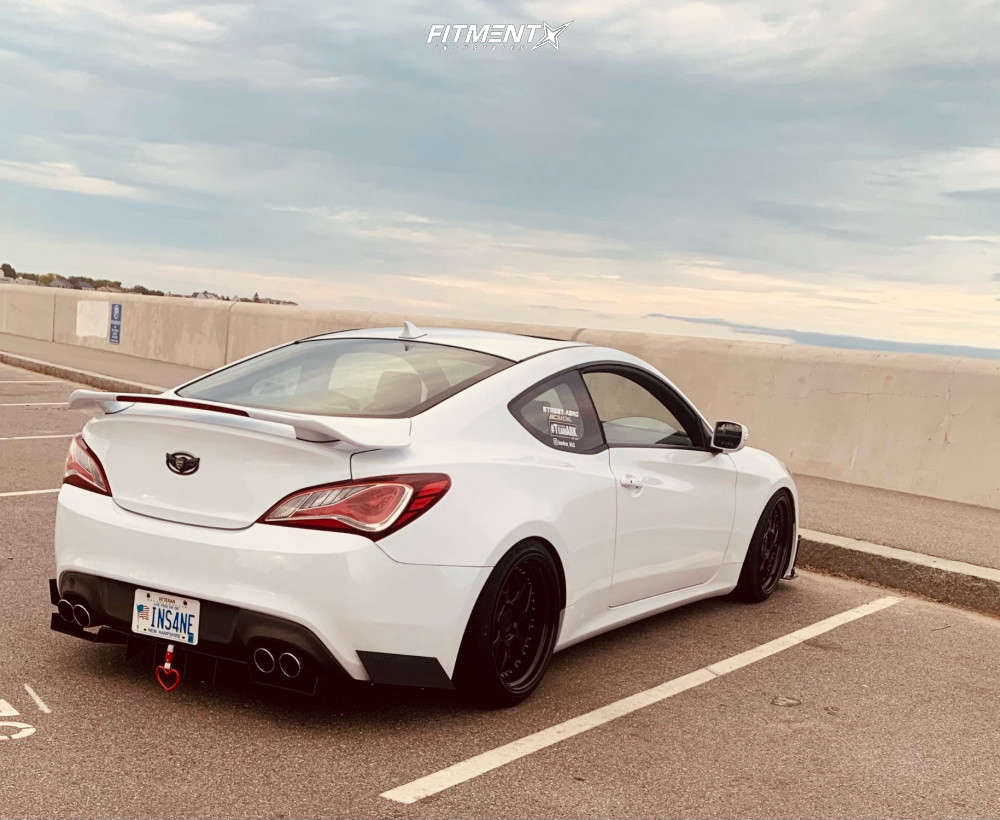 2014 Genesis Coupe 38