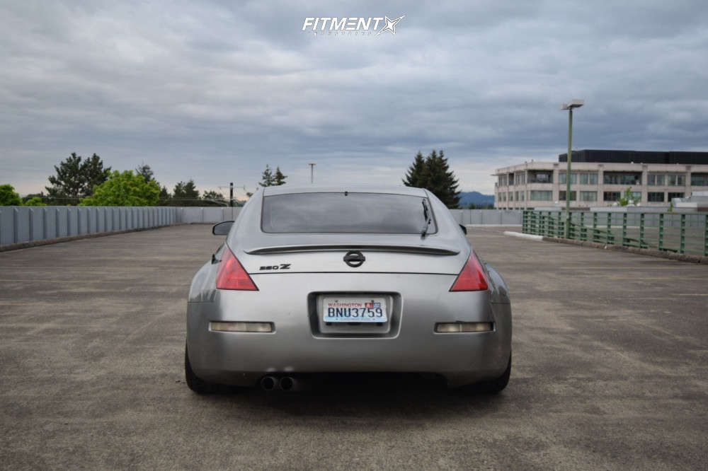 2004 Nissan 350Z Touring with 18x8.5 XXR 521 and Federal 245x45 on Coilovers | 1729771 | Fitment ...