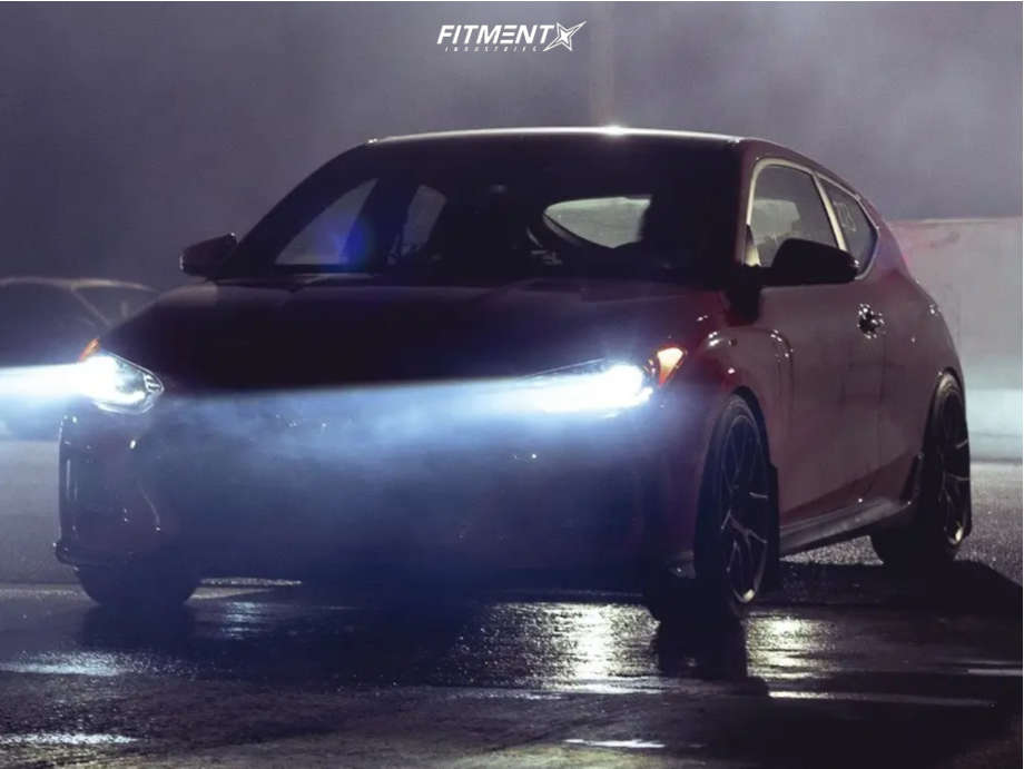 2020 Hyundai Veloster Turbo R-Spec with 18x8.5 ESR Rf2 and Nitto 225x40 ...