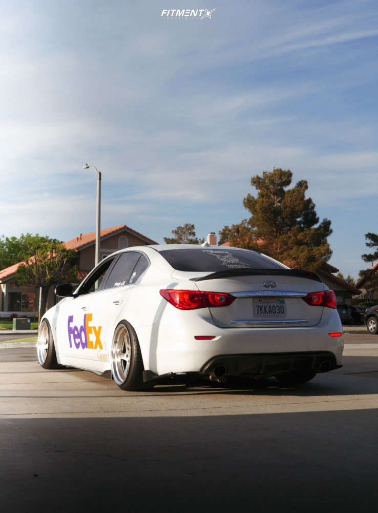 2015 INFINITI Q50 Base with 19x11 Whistler Kr1 and Atlas 245x35 on Air ...