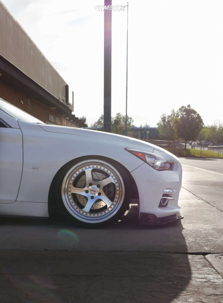 2015 INFINITI Q50 Base with 19x11 Whistler Kr1 and Atlas 245x35 on Air ...