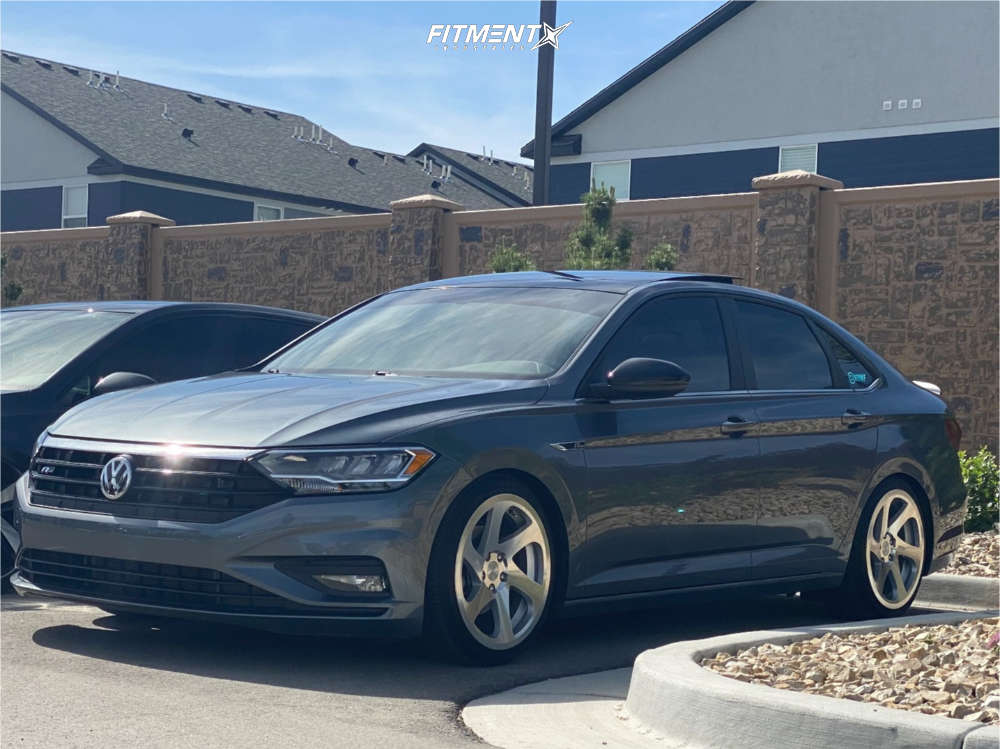 2020 Volkswagen Jetta R-Line with 18x8.5 3SDM 0.06 and Federal 215x40 ...