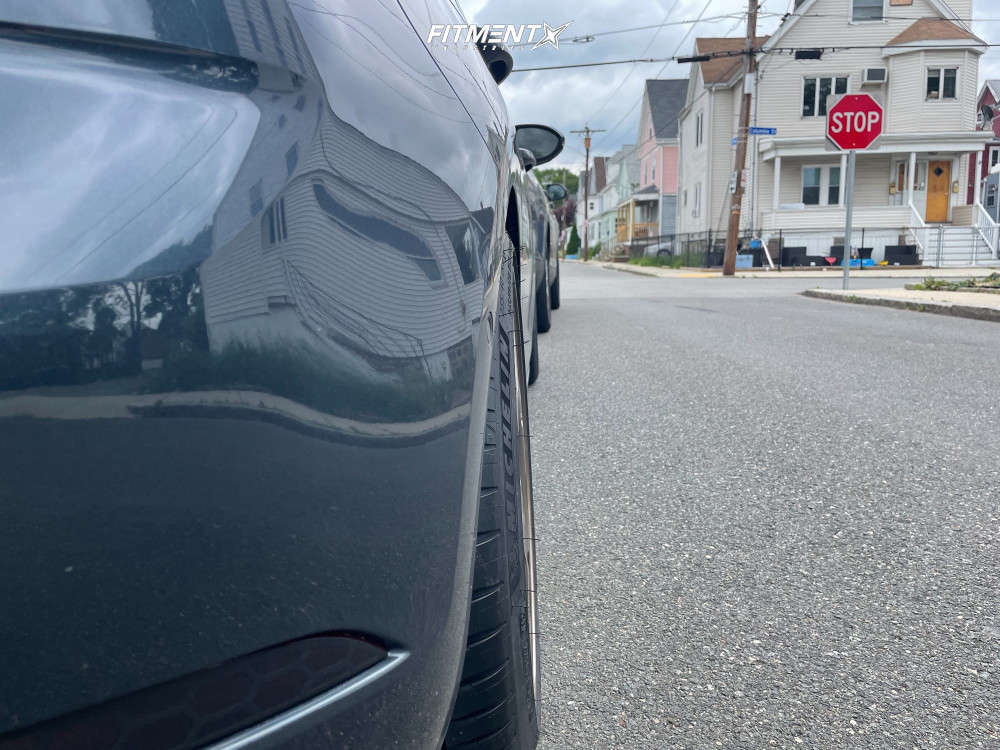 2018 Volkswagen GTI Autobahn with 18x8.5 Neuspeed RSE06 and Michelin ...