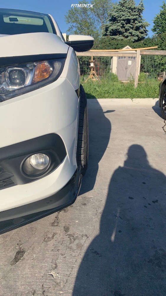 2016 Honda Civic EX-T with 18x9.5 Ambit Re83 and Milestar 235x40 on ...