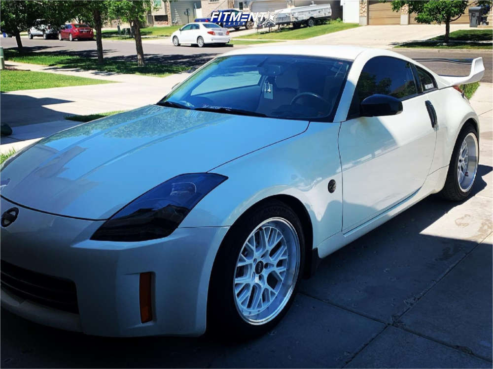 2006 Nissan 350Z Enthusiast with 18x9.5 ESR Cs11 and Yokohama 255x40 on ...