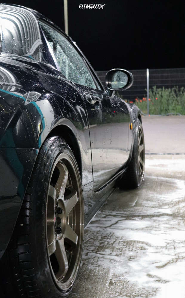 2006 Mazda MX-5 Miata Grand Touring with 17x8 Japan Racing Jr3 and ...