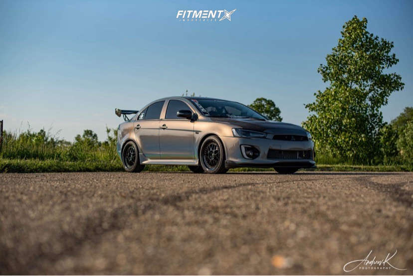 2016 Mitsubishi Lancer ES with 18x9.5 ARC Ar9 and Achilles 235x40 on ...