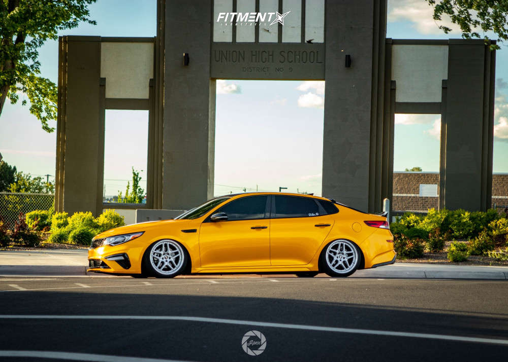 2019 Kia Optima EX with 19x8.5 ESR Cs15 and Achilles 225x40 on Air ...