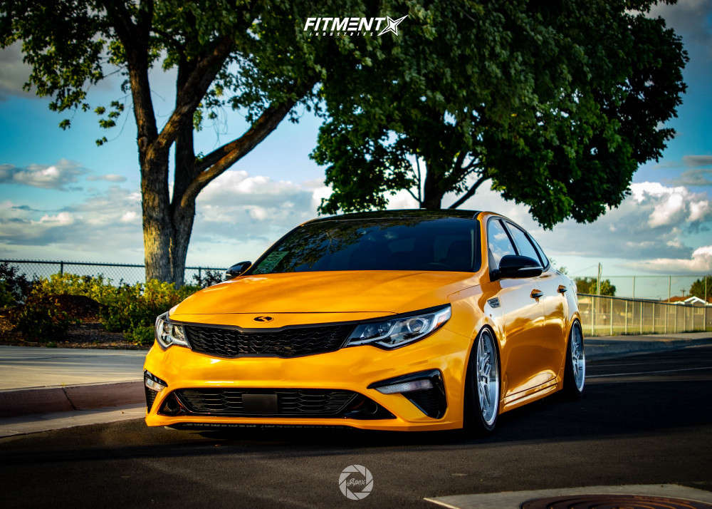 2019 Kia Optima EX with 19x8.5 ESR Cs15 and Achilles 225x40 on Air ...