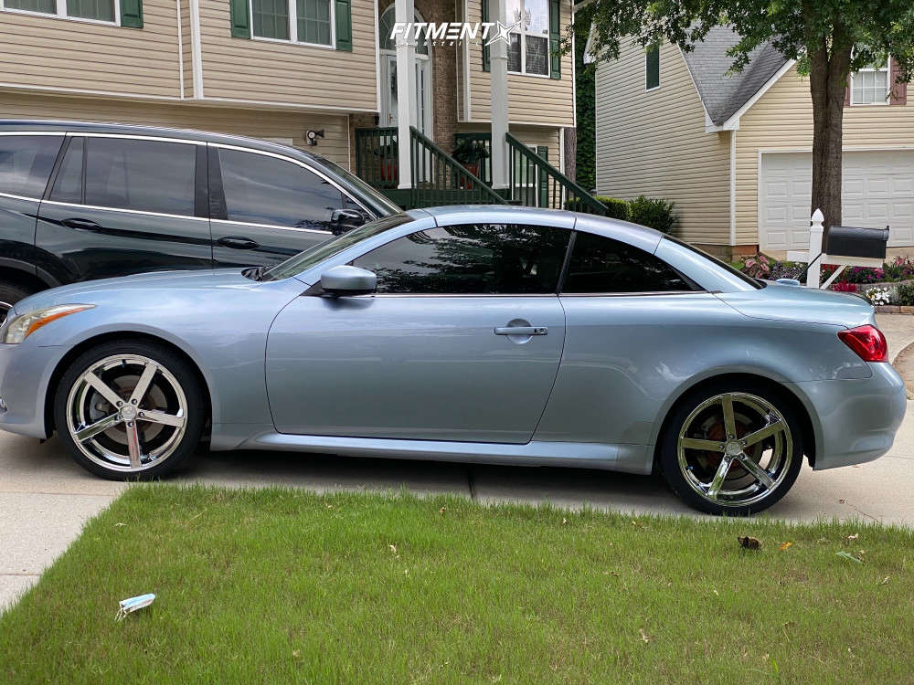 2011 INFINITI G37 Base with 20x8.5 Ravetti M2 and Toyo Tires 245x35 on ...
