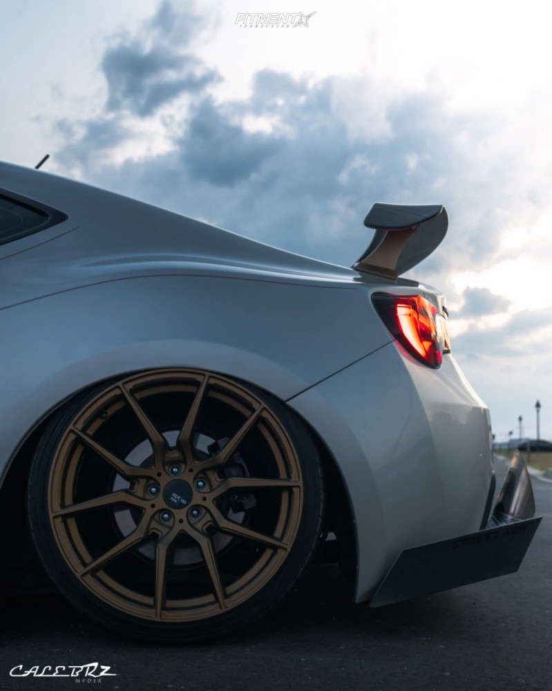 2013 Subaru BRZ Premium with 18x9.5 Option Lab R716 and Kumho 215x35 on ...
