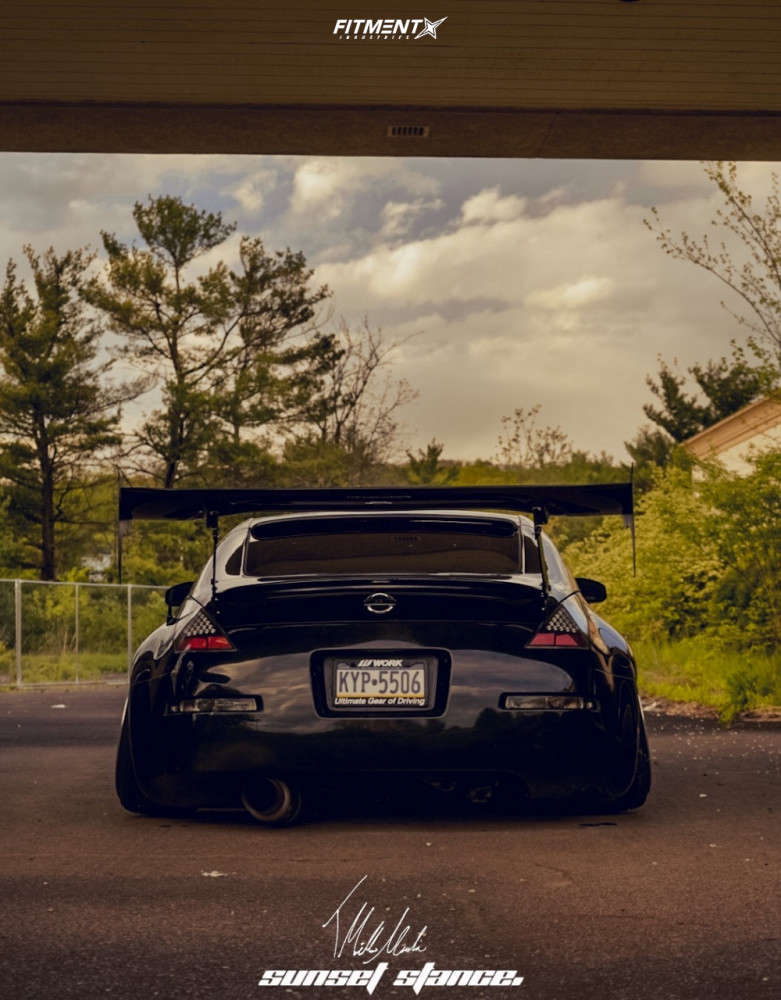 2003 Nissan 350Z Performance with 18x10.5 Work Vs Xx and Nankang 245x35 ...