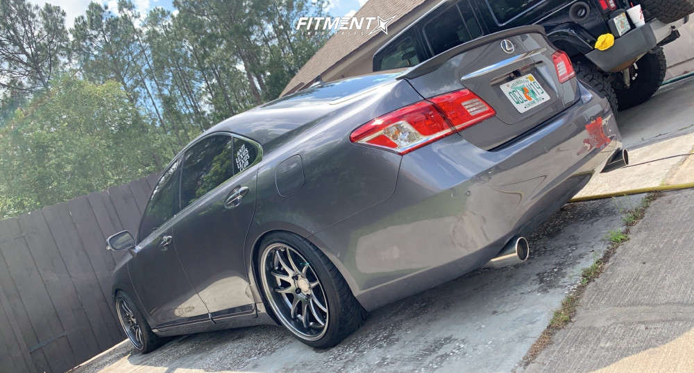 2012 Lexus ES350 Base with 18x9.5 Aodhan Ds02 and Federal 225x40 on ...