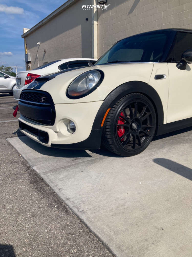 2015 Mini Cooper S with 18x8 OZ Racing Ultraleggera and Michelin 205x40 ...